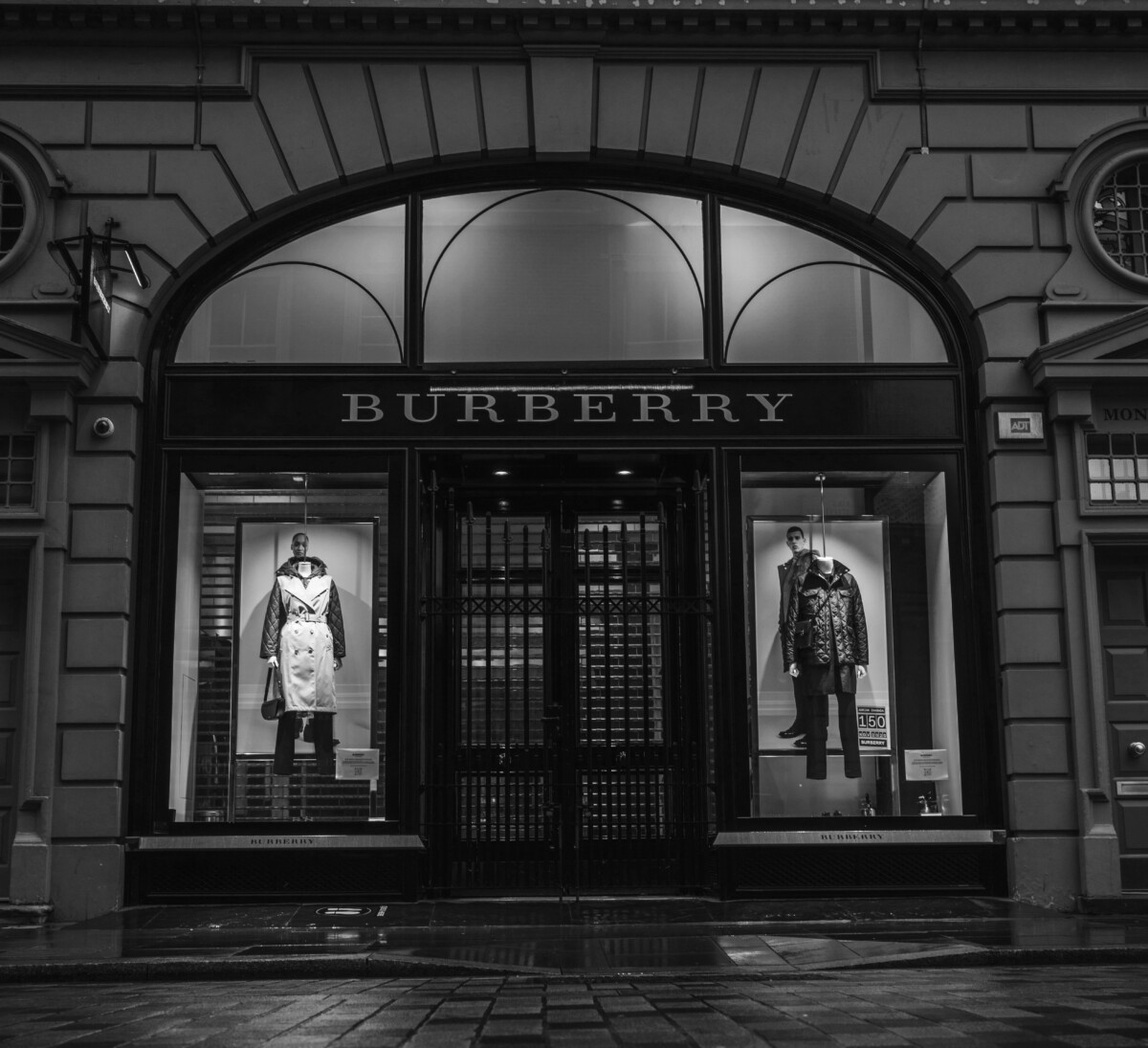 Stobbs – The Trademark Lawyer blog- Burberry triumphs over Baneburry in ...